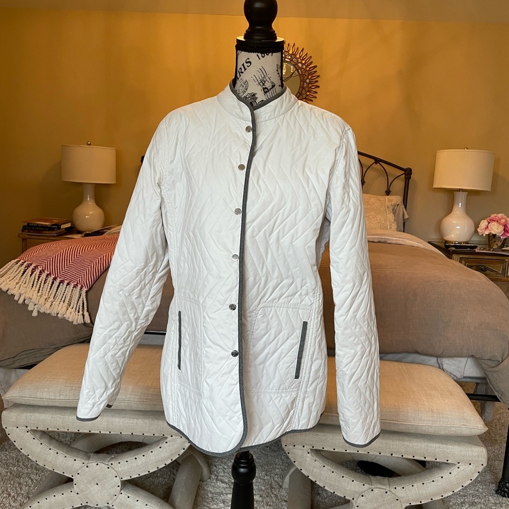 Light Spring Quilted Jacket. White / Grey Ladies Medi… - Gem